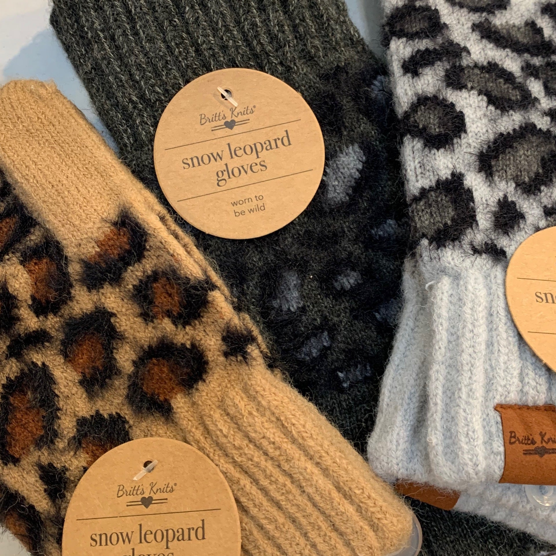 Snow Leopard Gloves | Seams For The Soul Boutique